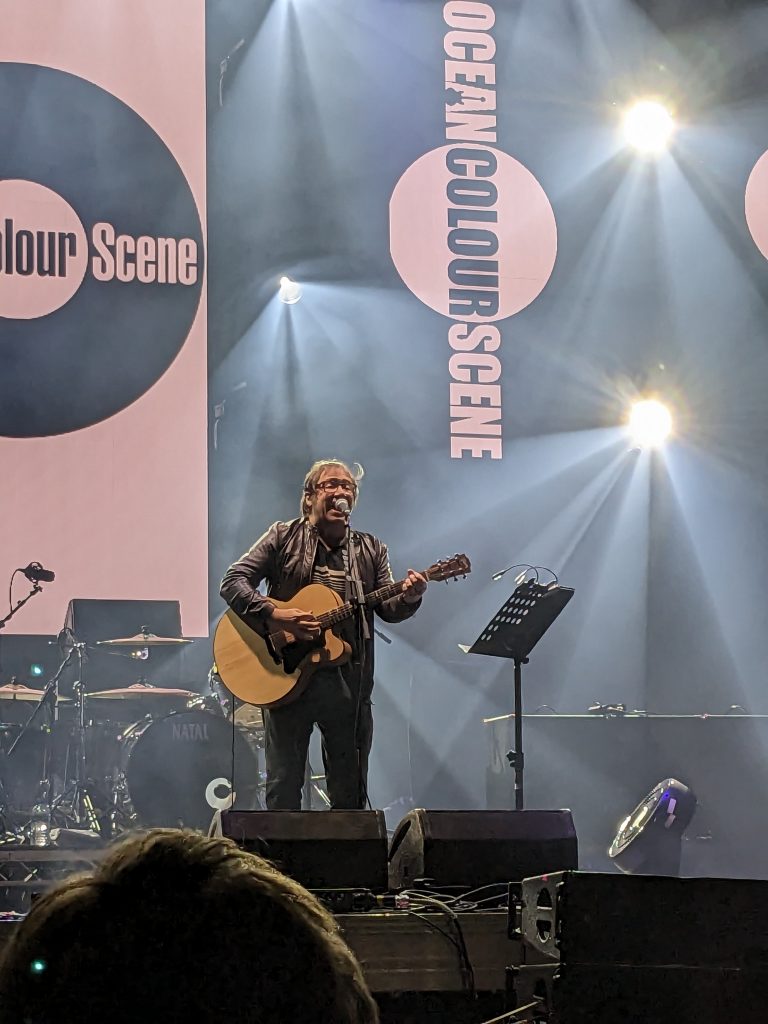 REVIEW - Camper Calling wows crowds with 'stand-out stars and singalong ...